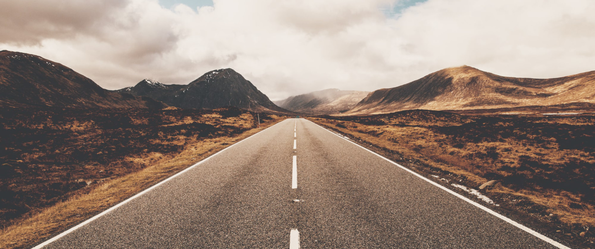 Blue Rally - Voyages en Renault 4L pour tous les goûts